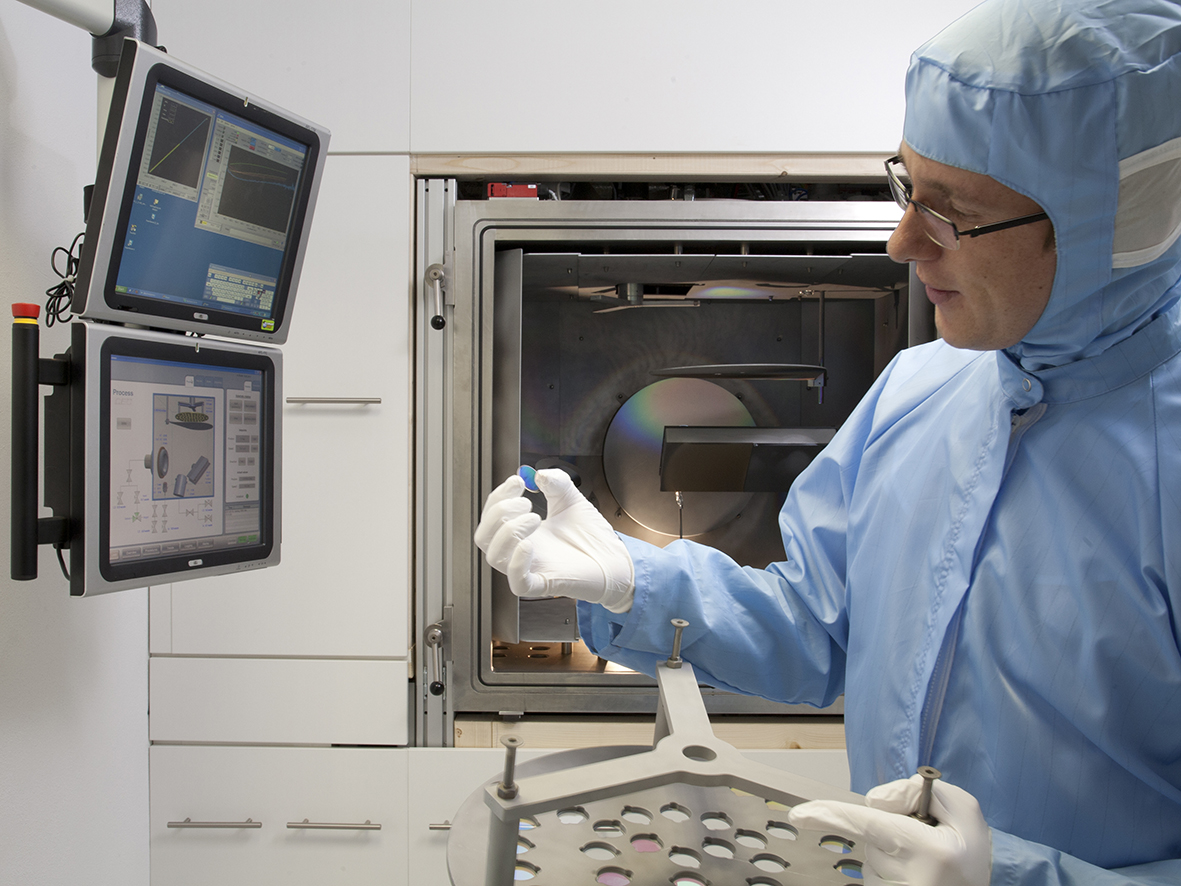 Komplexe IBS-Beschichtungen ab 266 nm, Laser Components Germany GmbH ...