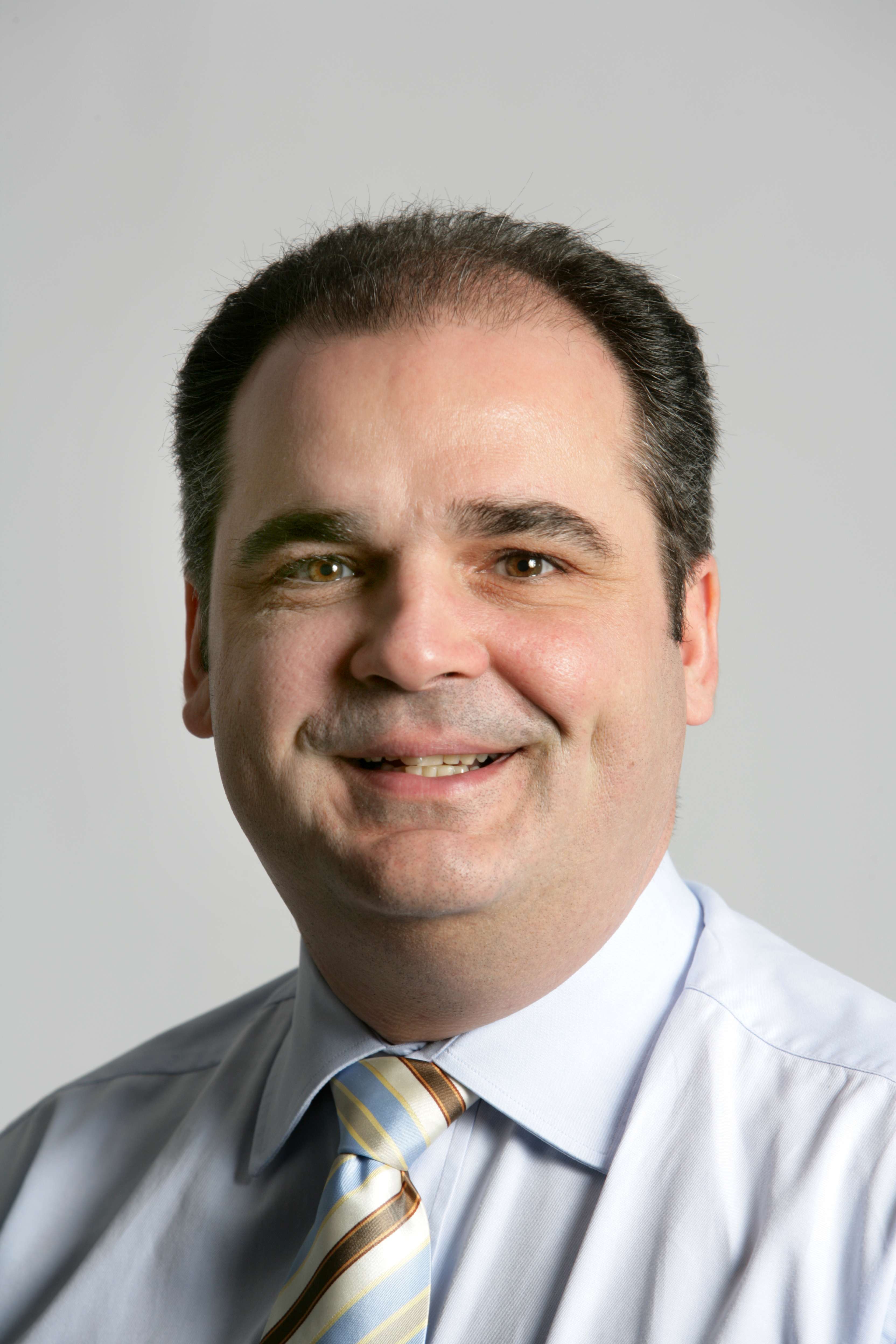 Stefan Zeitzen wird VP Sales & Services von UC4 Software, CA ...