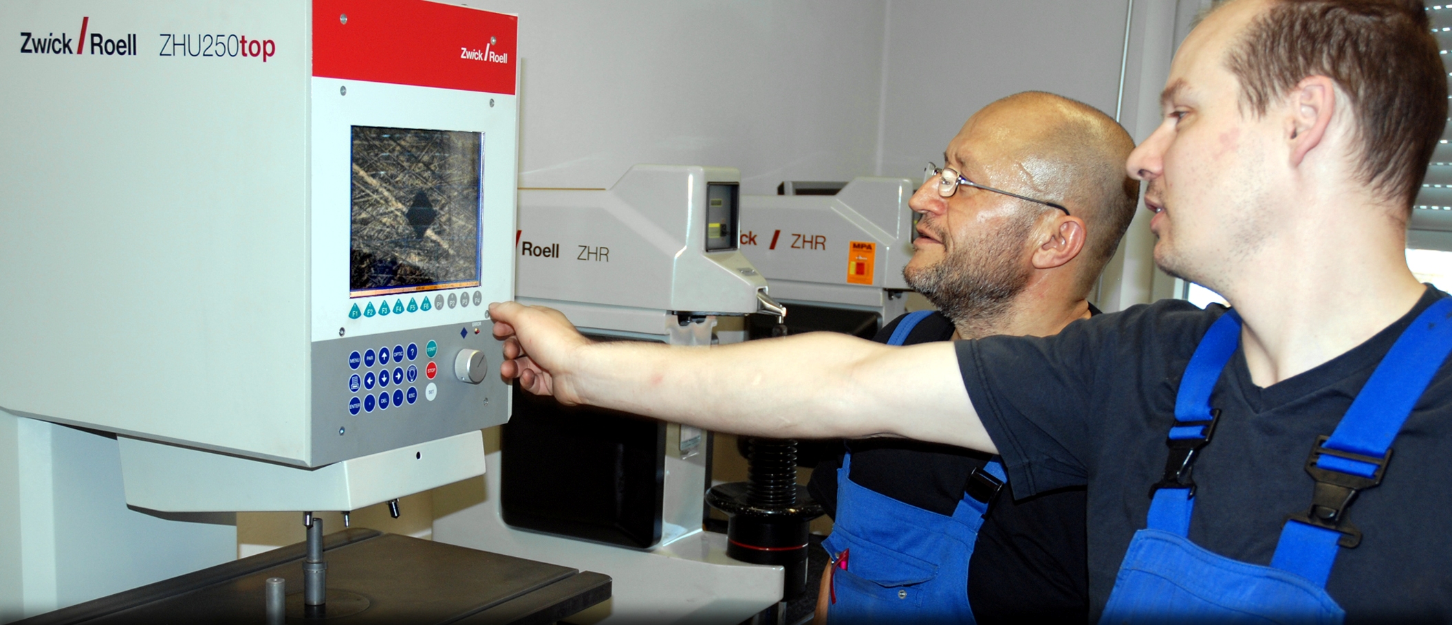 Höchste Flexibilität in der Härteprüfung durch innovative optische Zoom ...