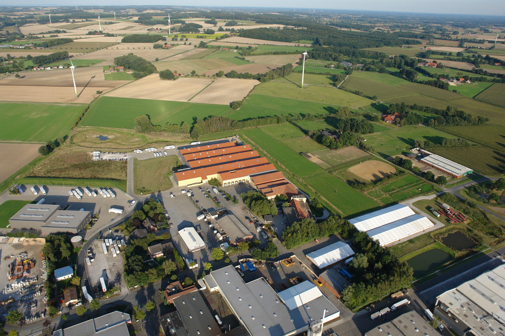 Standardisiertes Rechenzentrum verbucht weitere Erfolge, Rittal GmbH ...