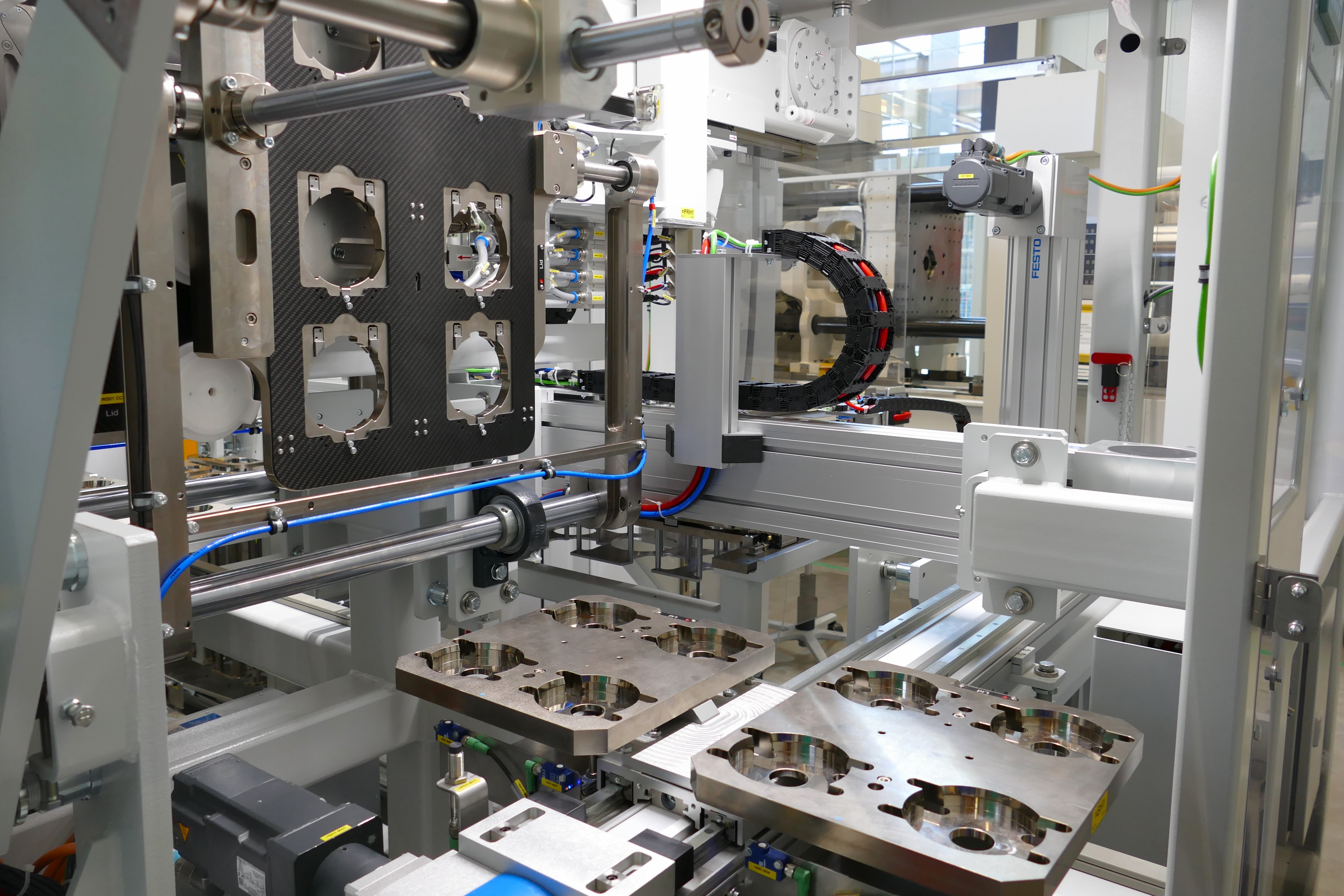 Redesigned automation system for Petri dishes from BBS Automation, BBS ...