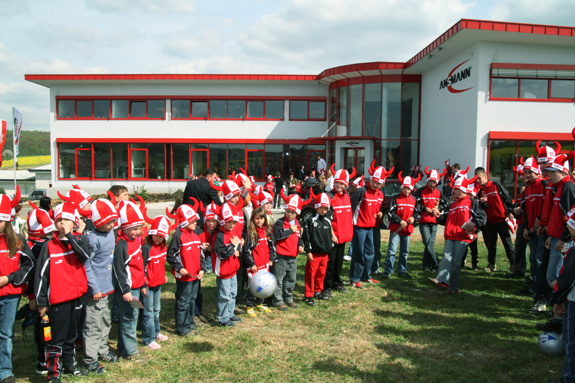 ENERGY DAY bei ANSMANN ENERGY am 18.04.2007 in Assamstadt, ANSMANN AG ...