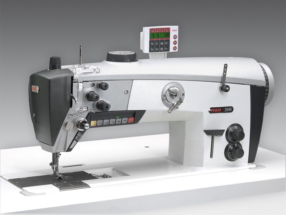 PFAFF INDUSTRIAL on JIAM, Osaka (19. - 22.09.12), PFAFF ...