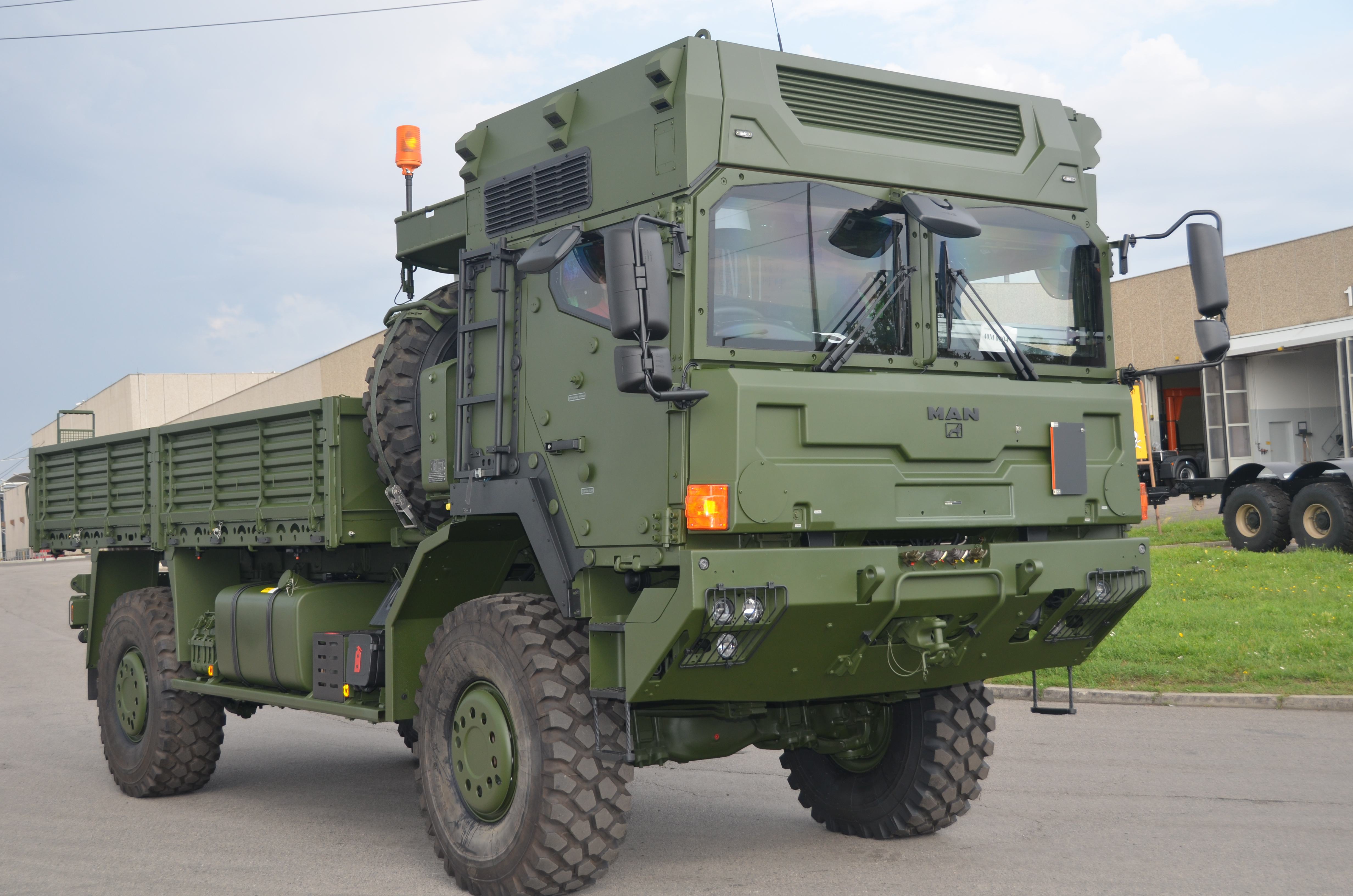 RMMV HX 4x4.jpg, Anlage - PresseBox
