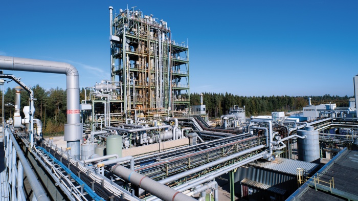 50 Jahre Fortschritt mit Fluorpolymeren, Dyneon GmbH, Story - PresseBox