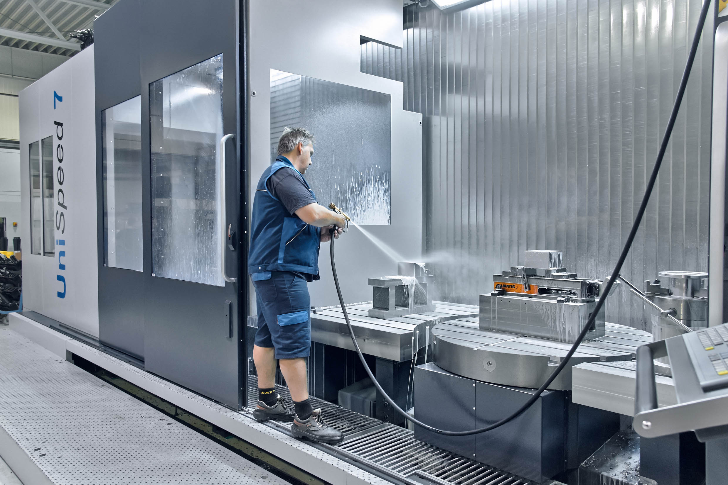 Gear units which move the world, SHW Werkzeugmaschinen GmbH, Story ...