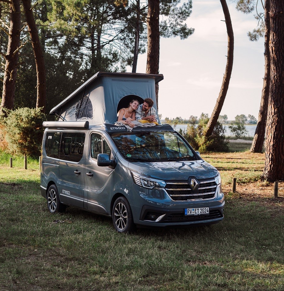 Kompakter Urban Camper mit bis zu vier Schlafplätzen, Etrusco GmbH ...