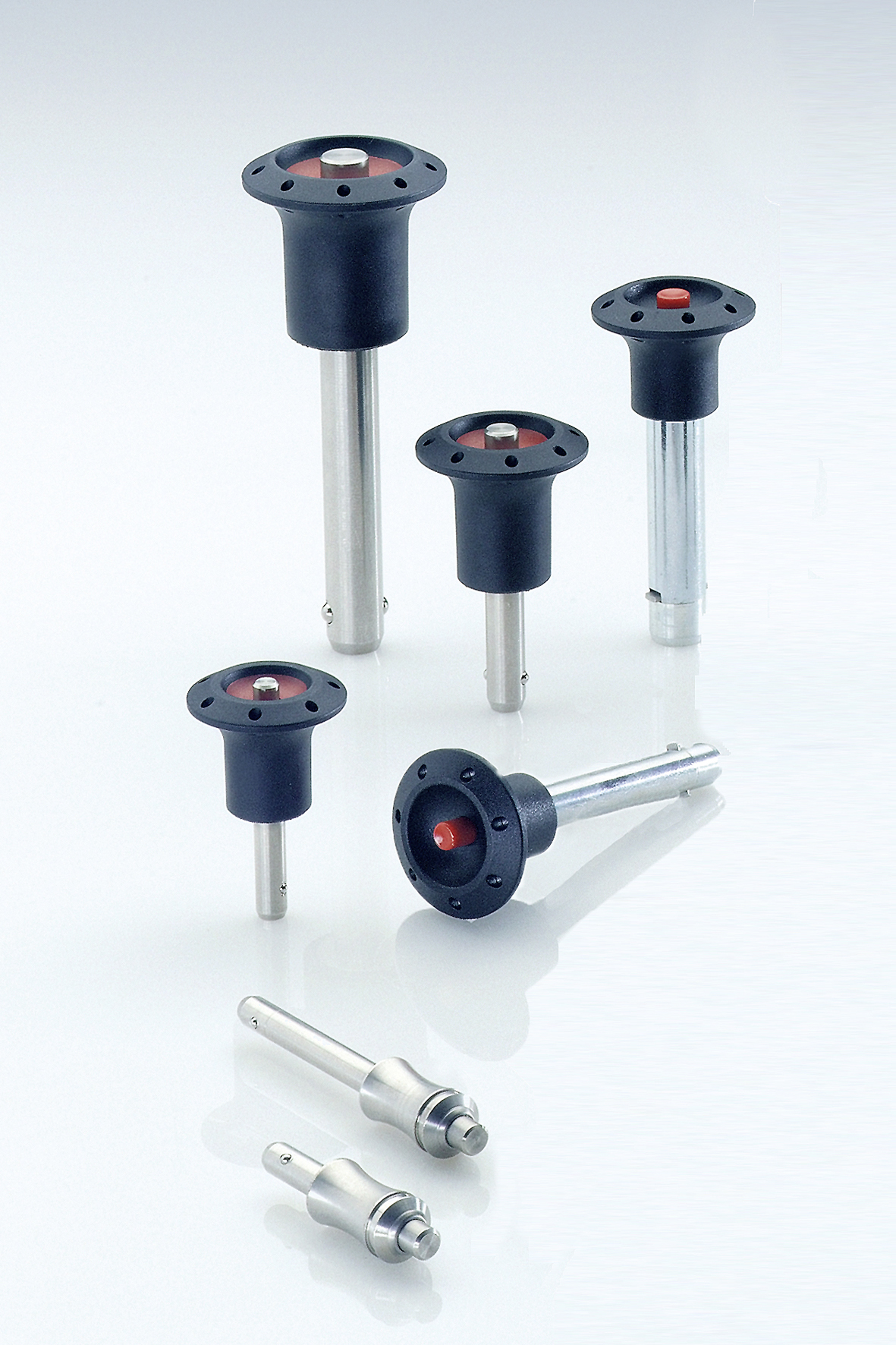 Kugelsperr- und Steckbolzen aus Edelstahl zum schnellen Fixieren ...