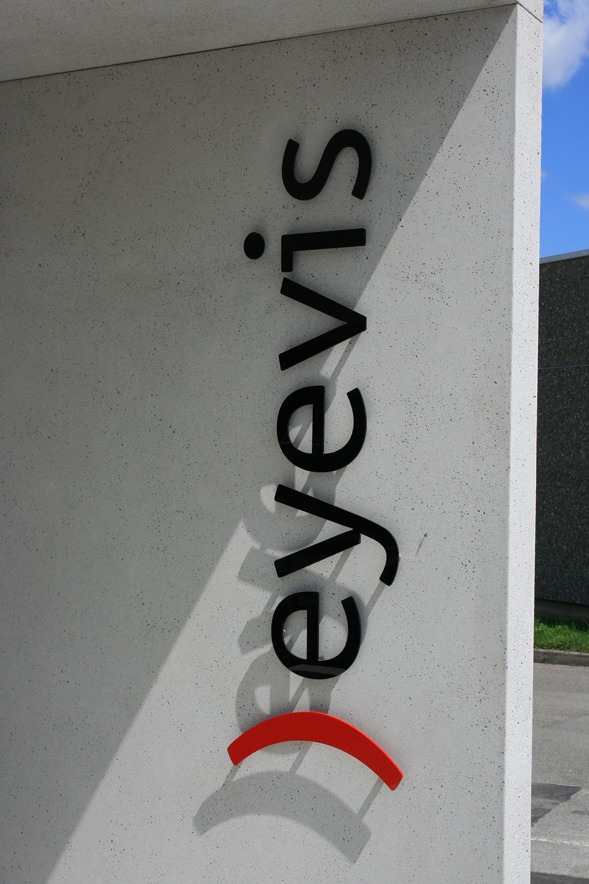 eyevis setzt Wachstum fort, eyevis Gesellschaft für Projektions- und ...