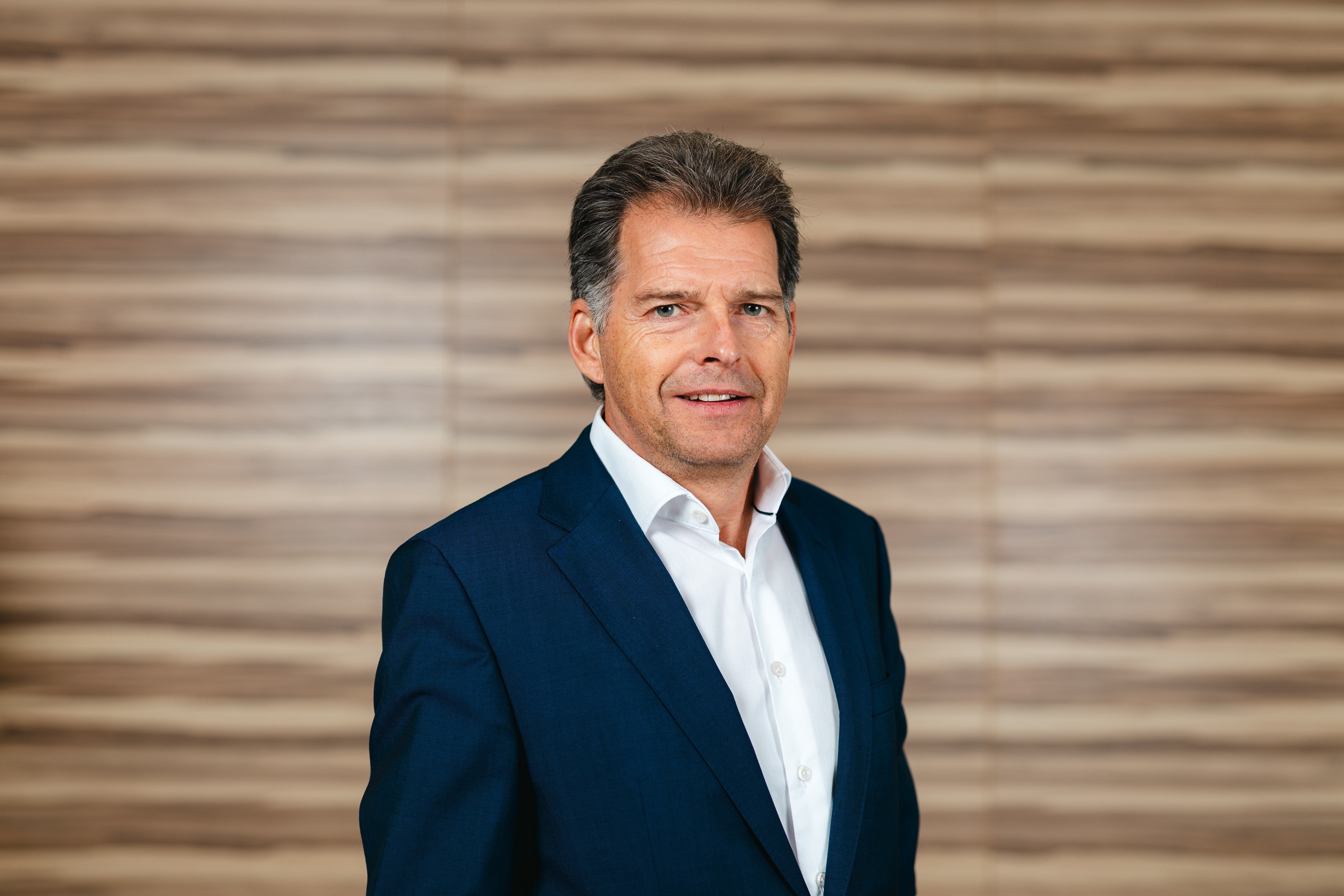 ACP Gruppe übernimmt Schweizer Cloud-Spezialisten 56k.Cloud, ACP Holding Deutschland GmbH, Story ...