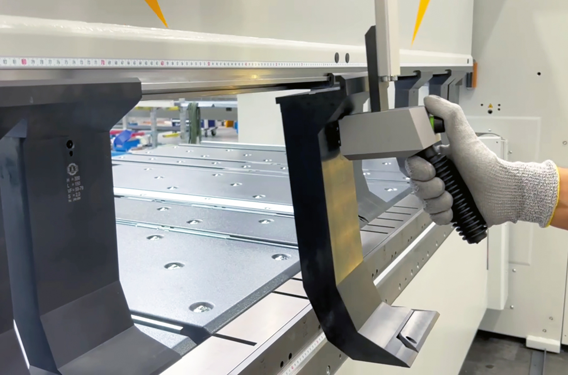 Neuer Tool Support, RAS Reinhardt Maschinenbau GmbH, Story - PresseBox