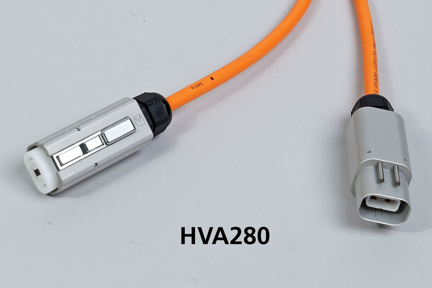 HV-Messadapter für E-Fahrzeuge, adaptronic Prüftechnik GmbH, Story ...