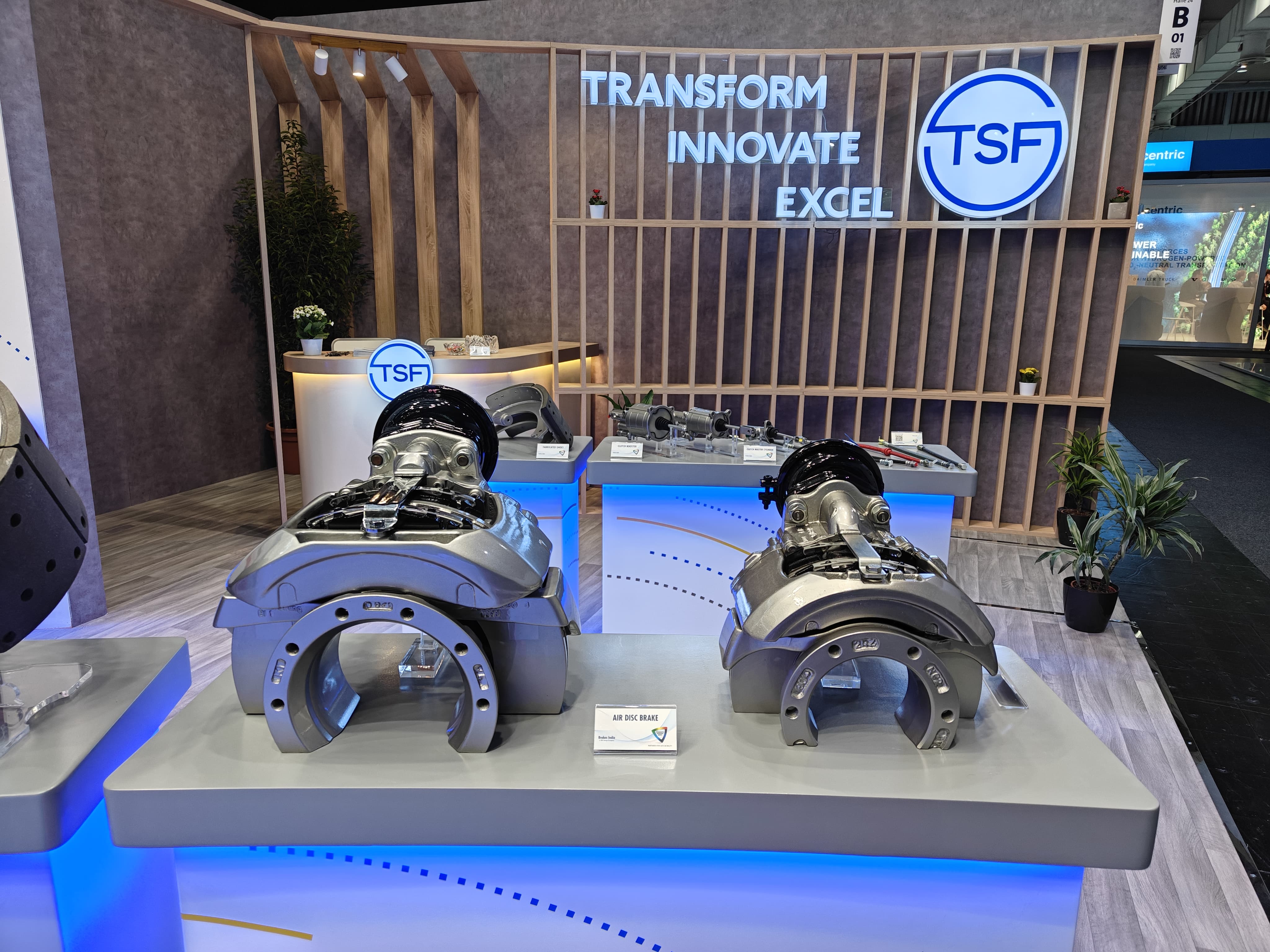 TSF Group präsentiert seine umfassende Produktlinien für die globalen ...
