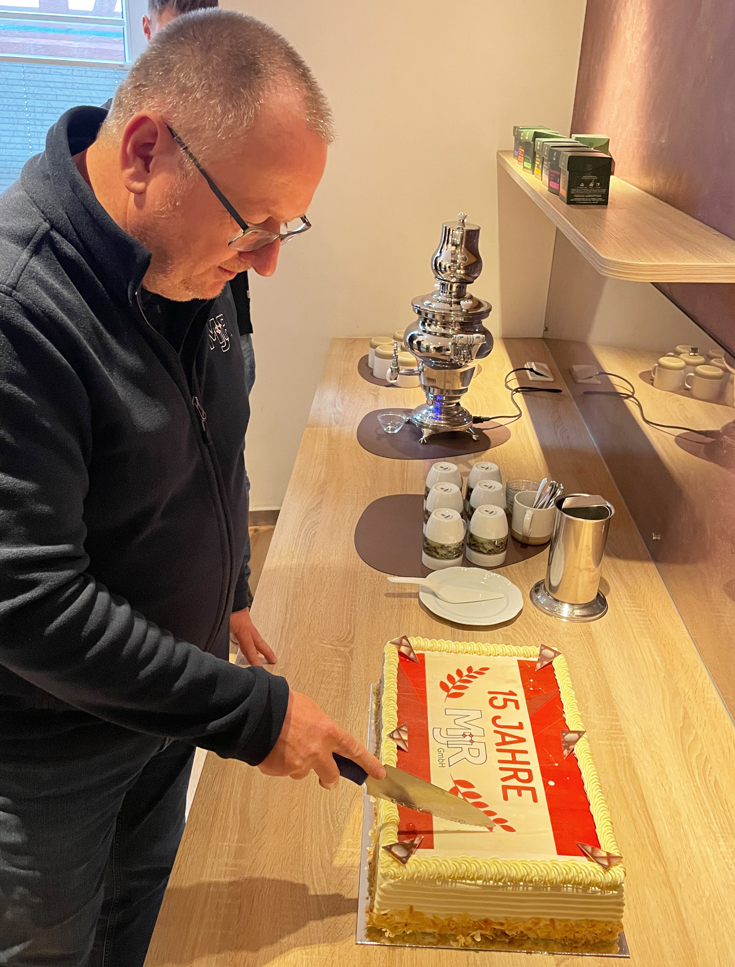 MJR in Knittlingen feiert Jubiläum, MJR GmbH, Story - PresseBox