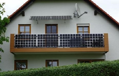 Das Balkon Kraftwerk - iKratos Solar und Energietechnik GmbH ...