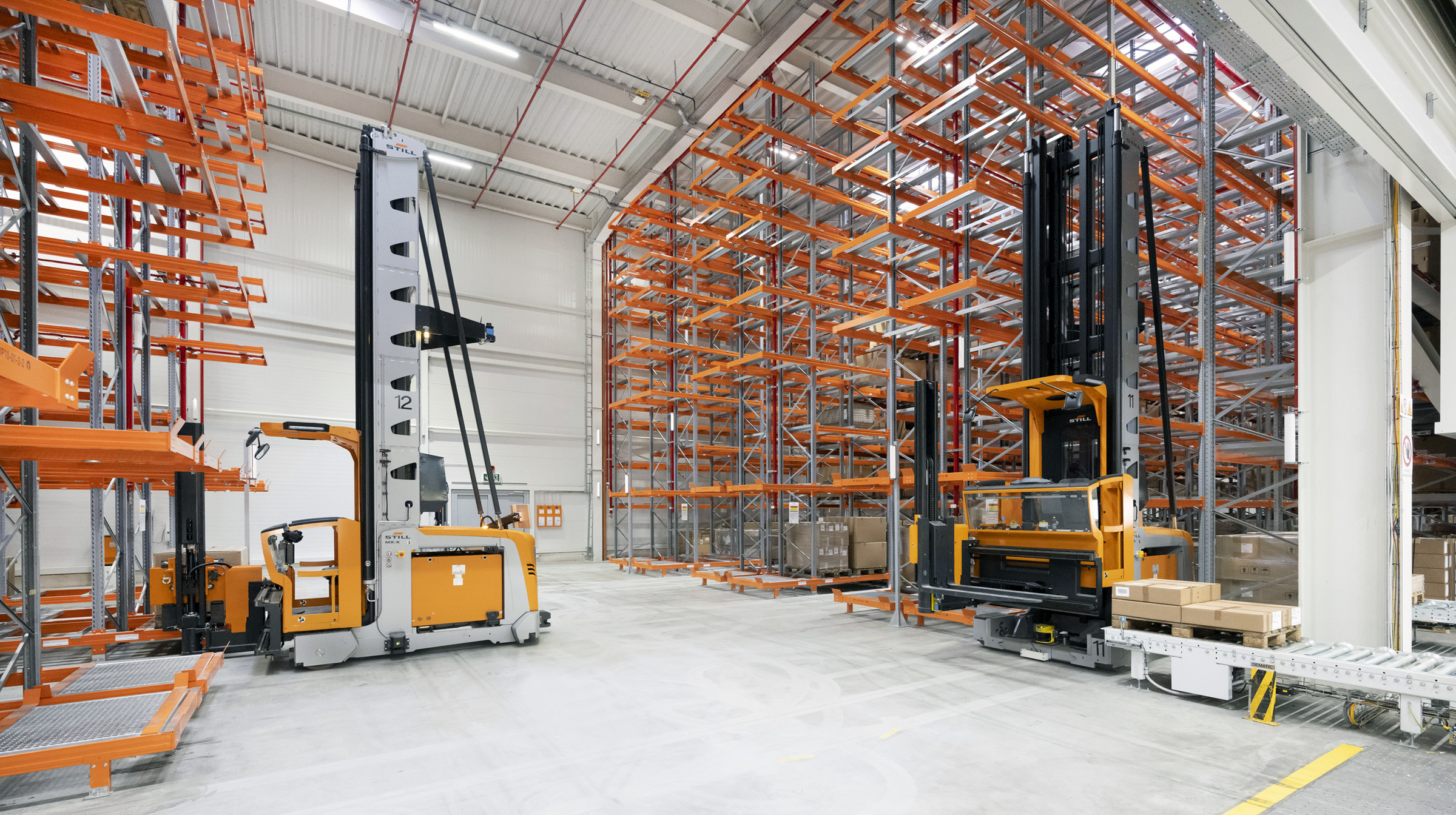 Dematic automatisiert Hochregallager von König + Neurath, Dematic GmbH ...