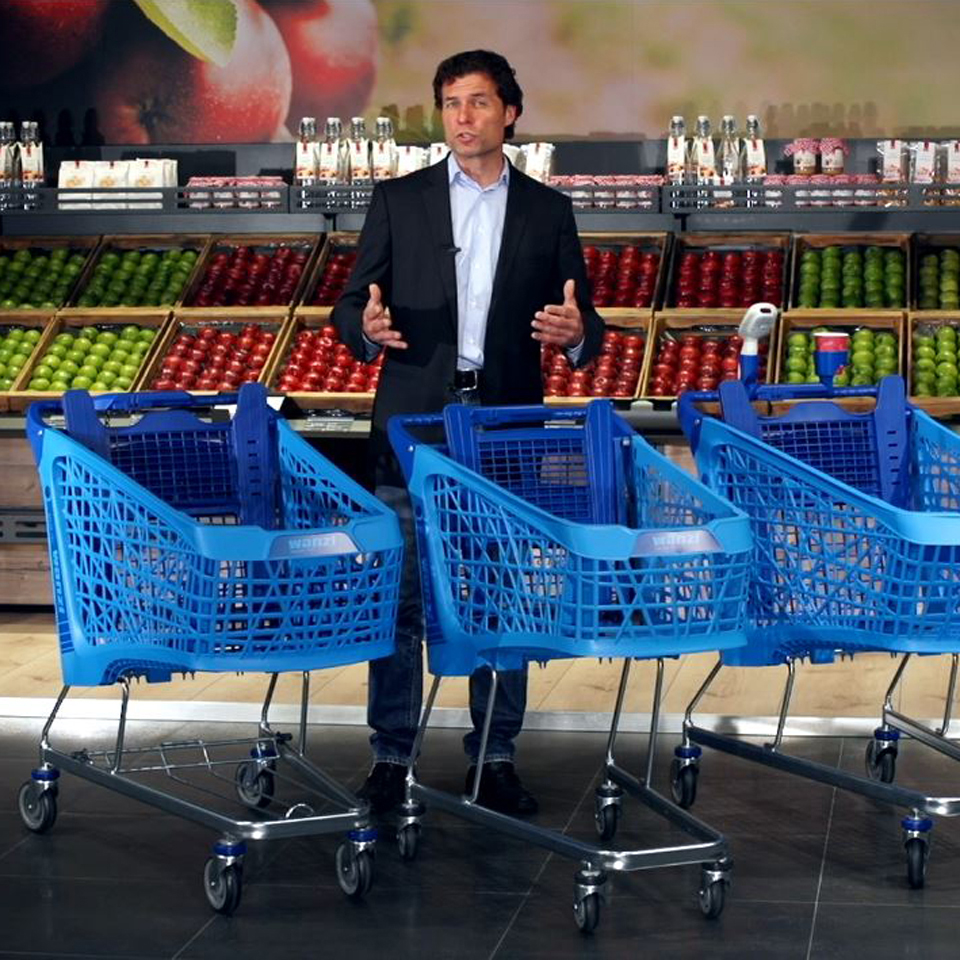 Salsa: Rhythmus für den Retail, Wanzl GmbH & Co. KGaA, Story - PresseBox