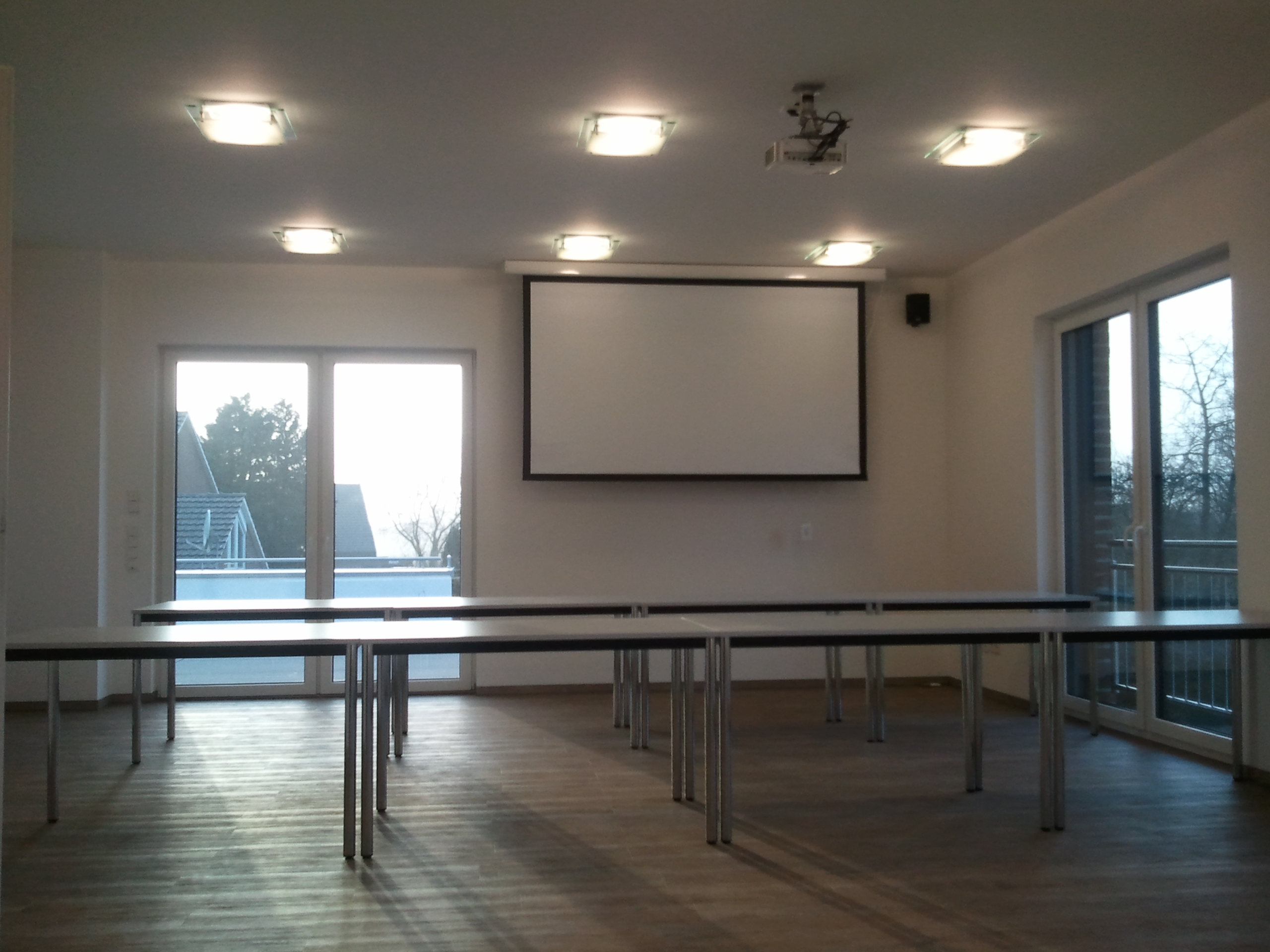 everIT Distribution kurz vor Umzug, everIT GmbH, Story - PresseBox