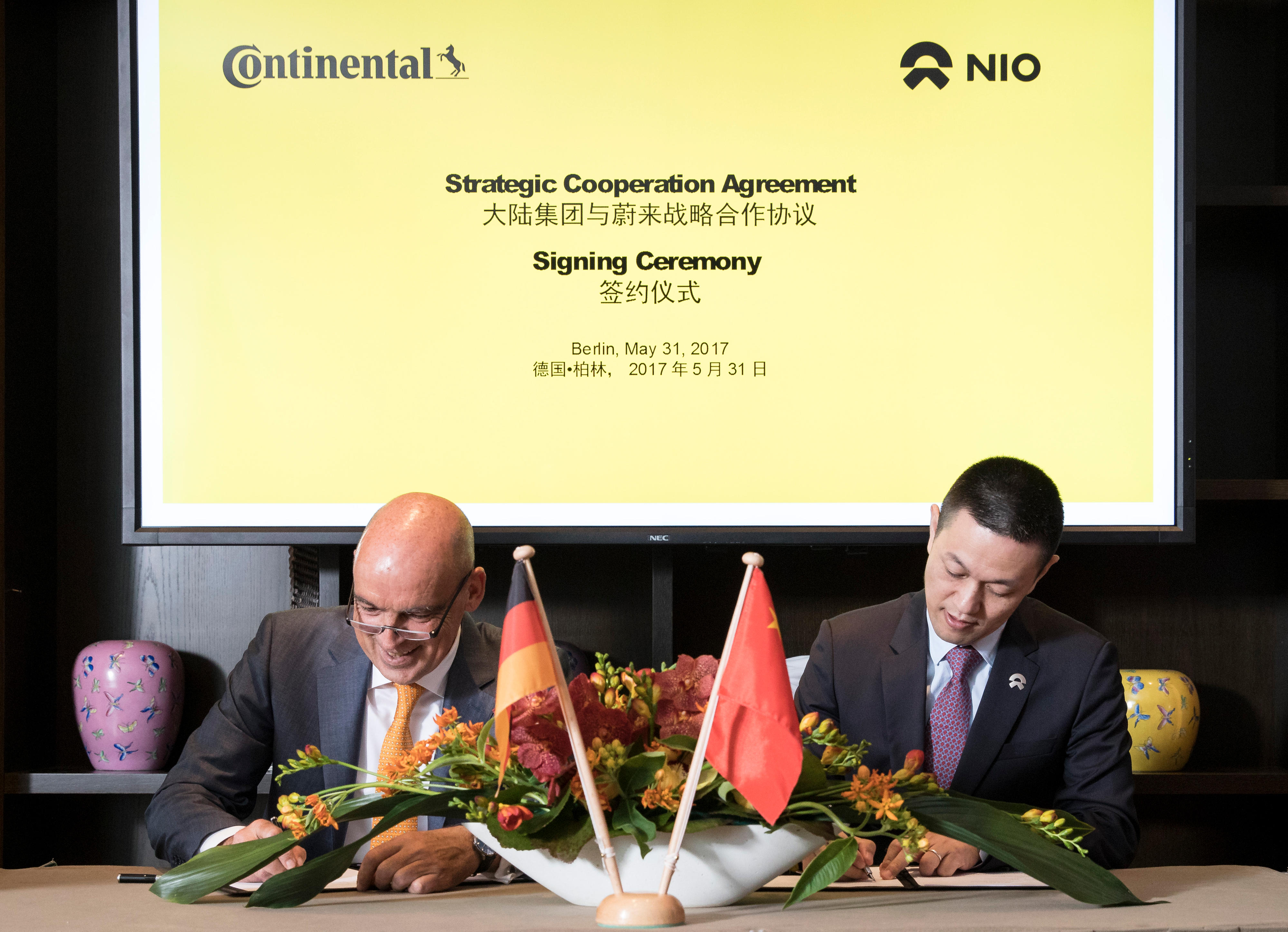 Continental and NIO Sign Strategic Cooperation Agreement in the Field ...