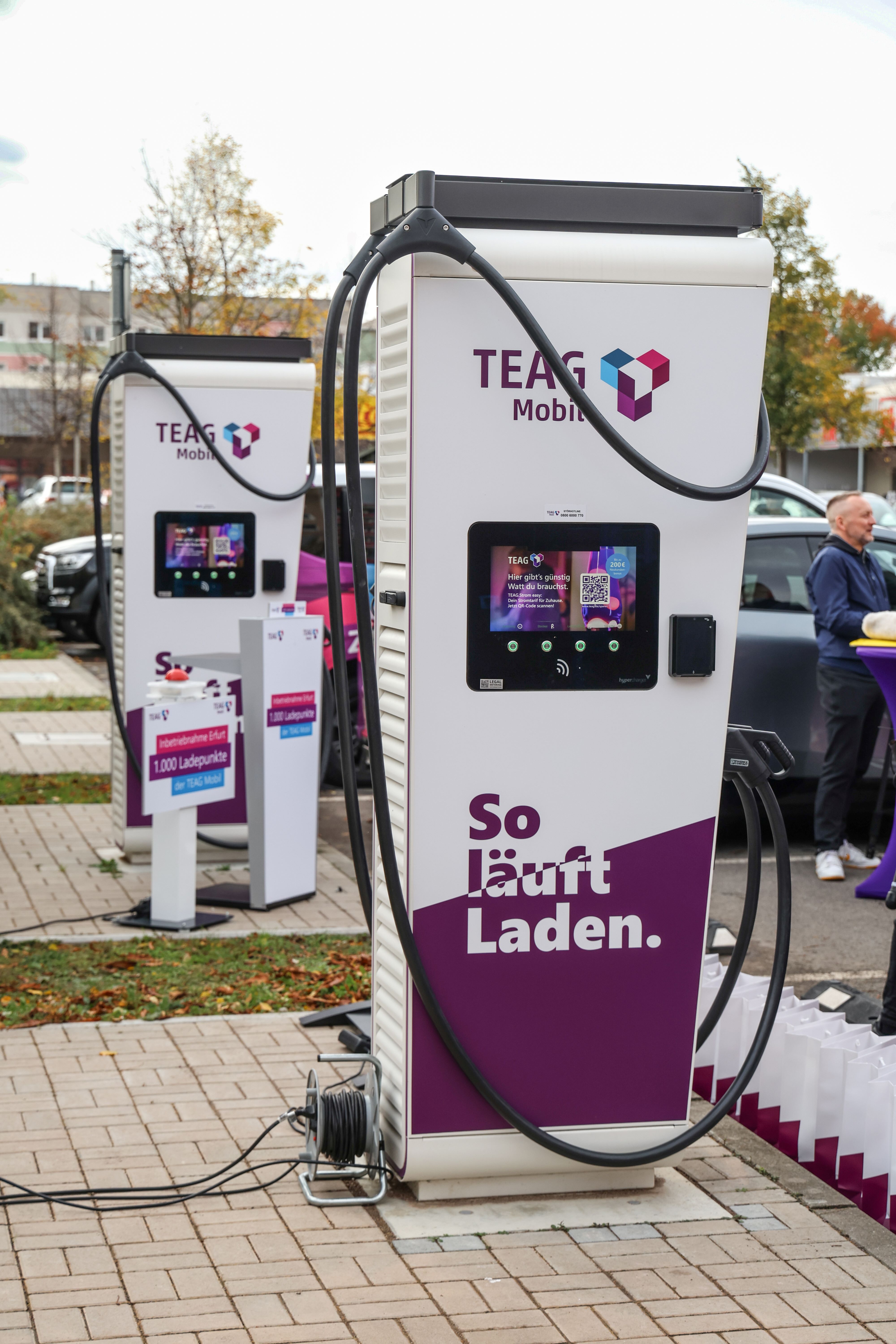 TEAG Mobil nimmt 1000. Ladepunkt in Betrieb – öffentliche ...