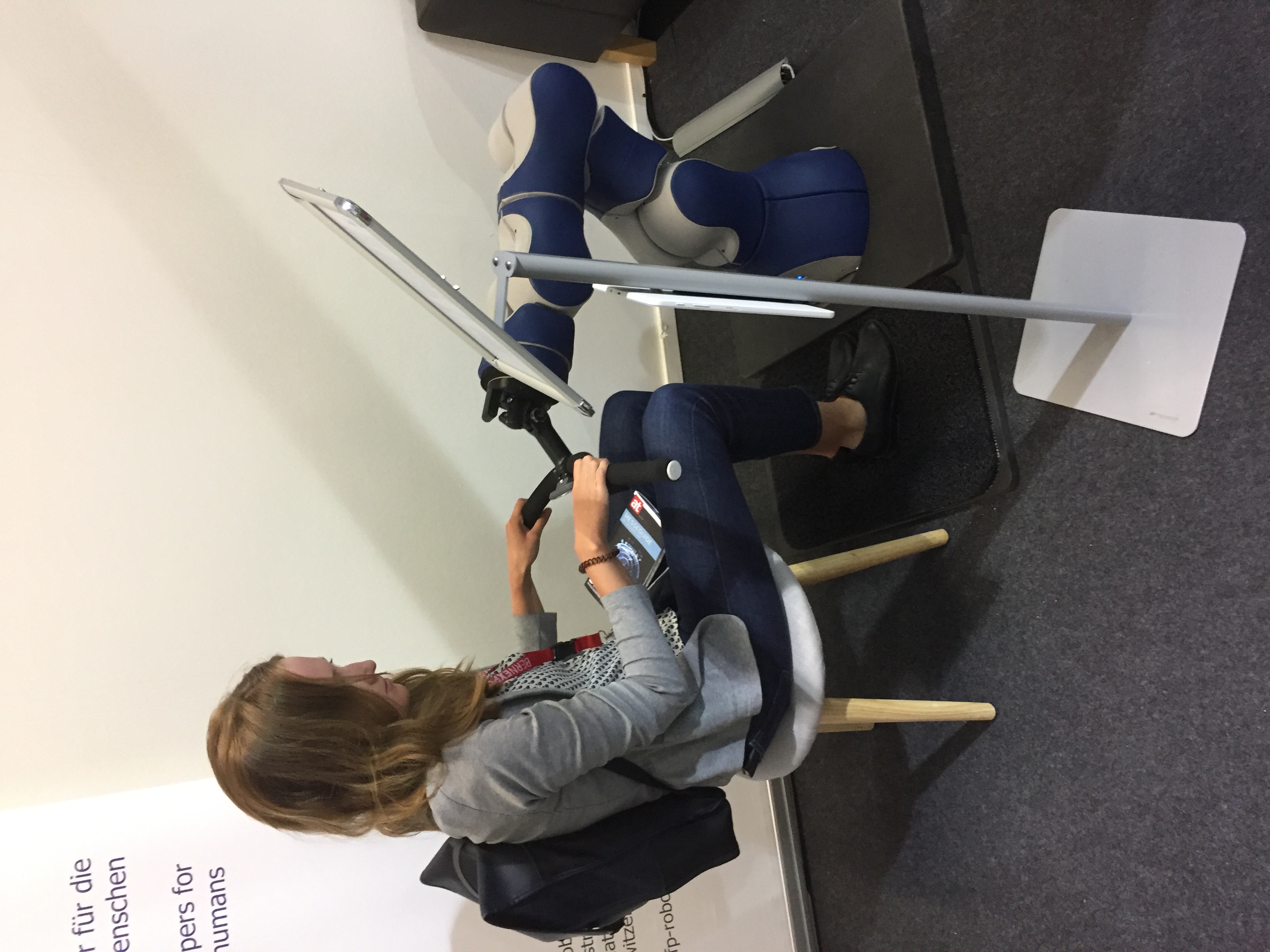 Pflegeroboter von F&P Robotics an der SINDEX, F&P Robotics AG, Story ...