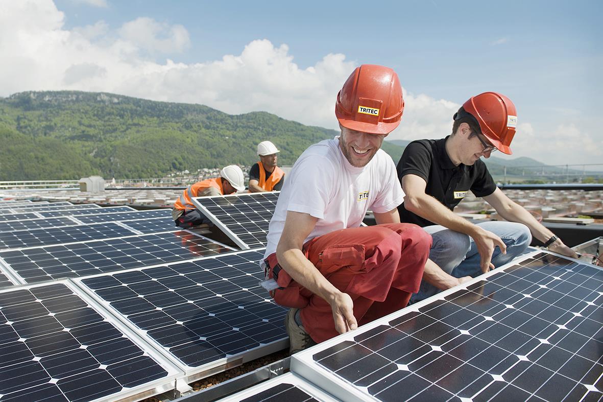 First partial systems of the largest Swiss solar power plant on the ...