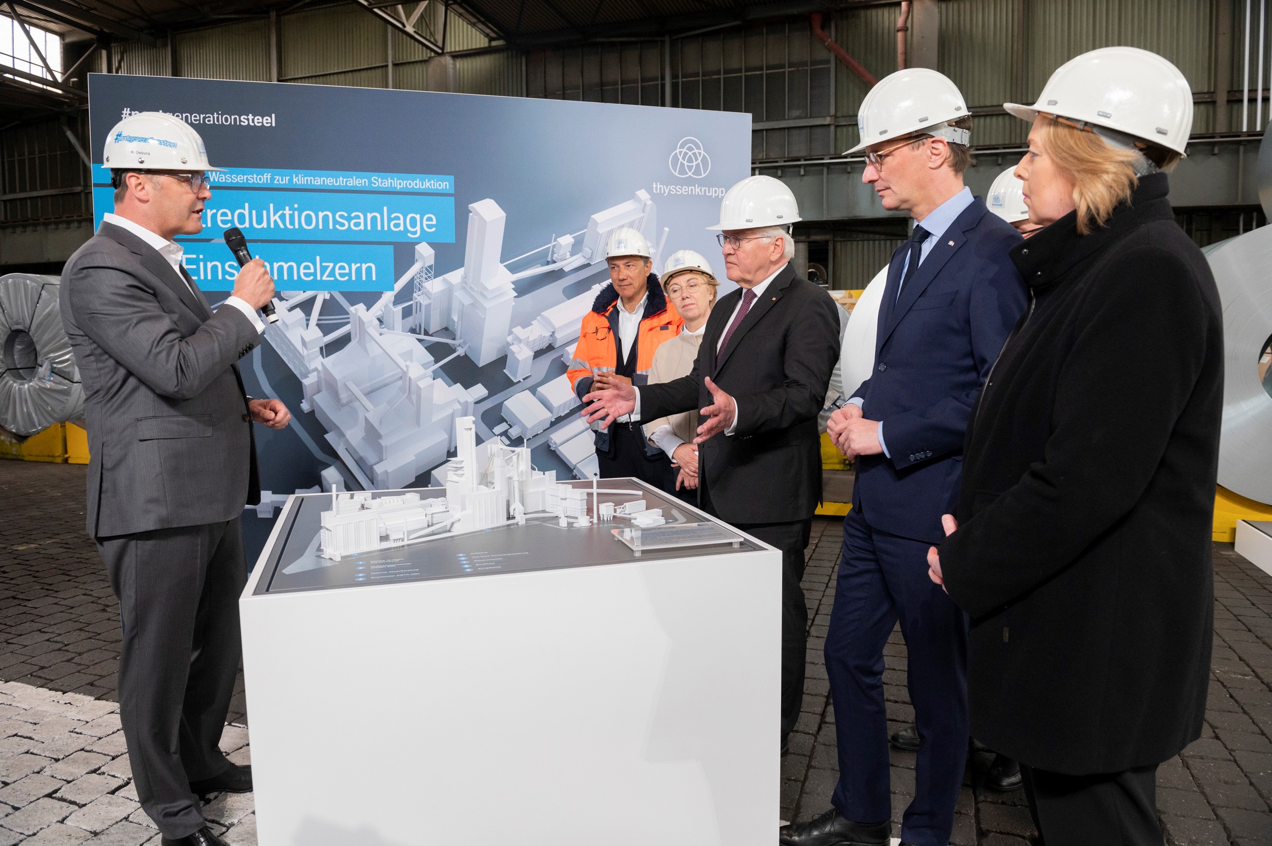 German President Frank-Walter Steinmeier visits thyssenkrupp Steel to ...