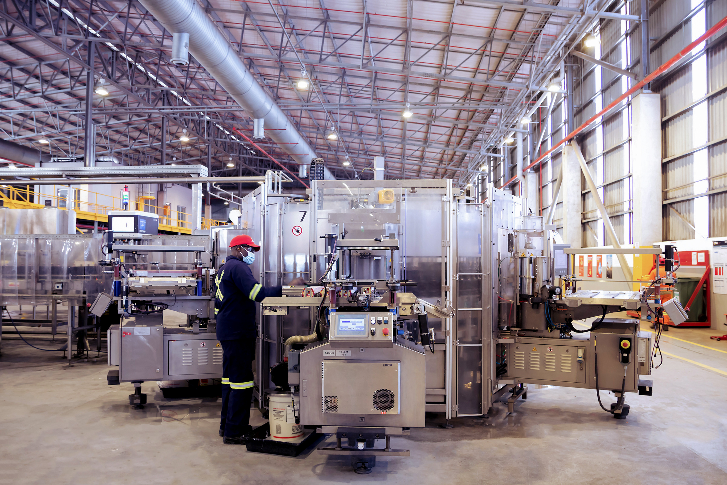 A project of superlatives, KHS GmbH, Story - PresseBox