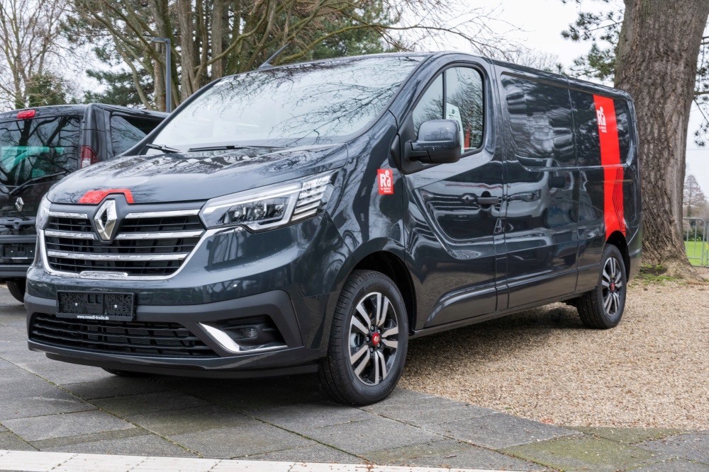 Renault Trucks: Trafic erweitert Full-Range-Angebot in Deutschland ...