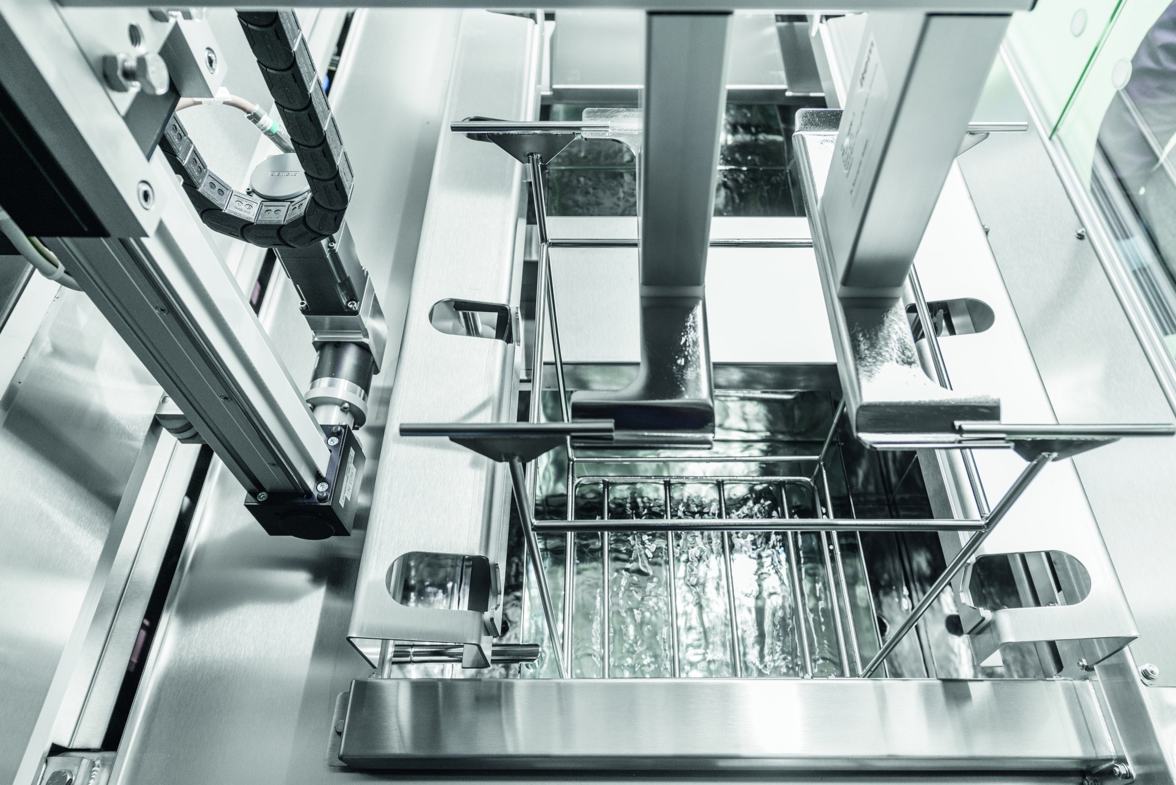 Smart solution for efficient precision cleaning, Ecoclean GmbH, Story ...