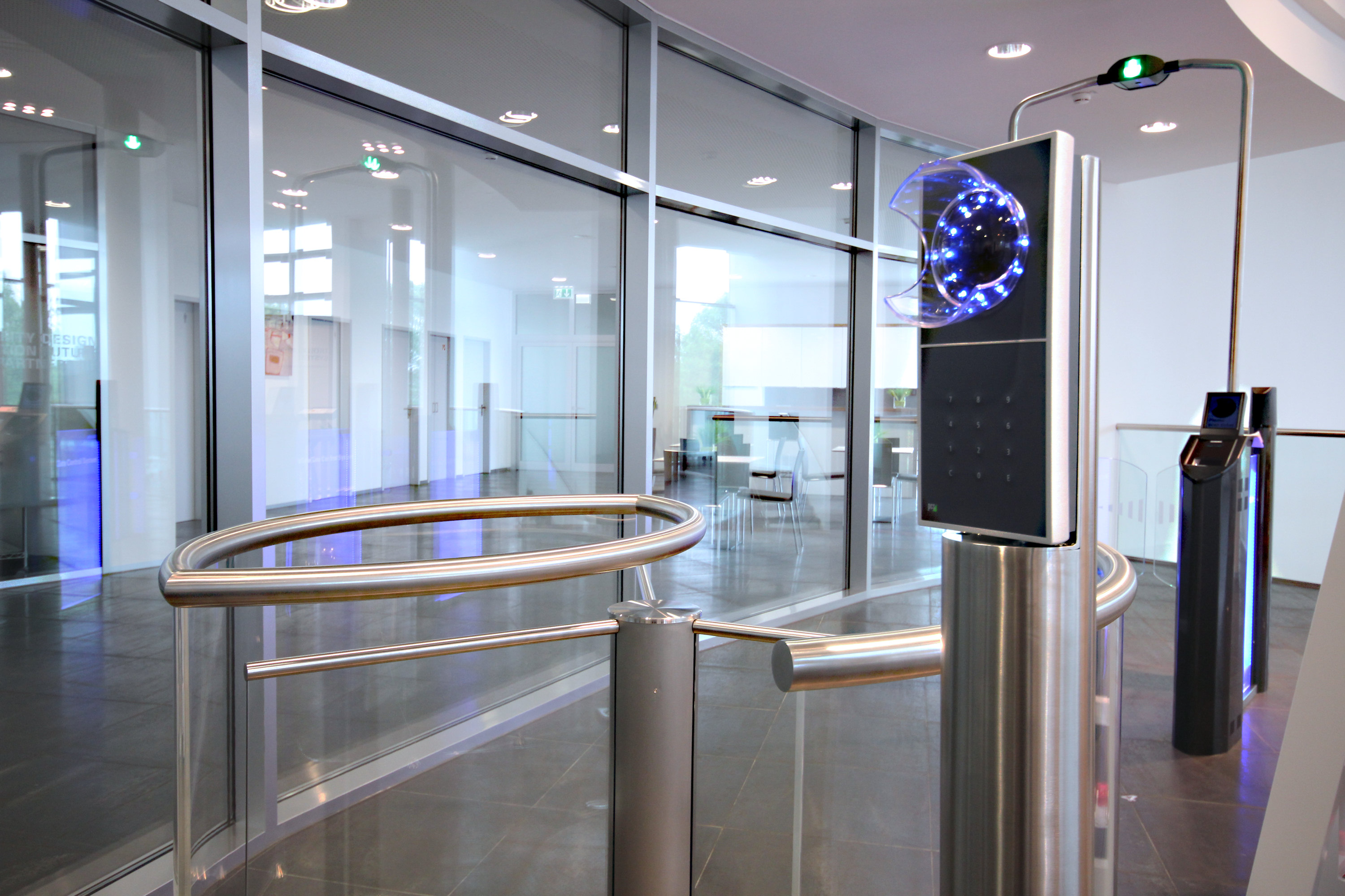 PCS auf der SicherheitsEXPO: passgenaue Zutrittskontrolle verbindet ...