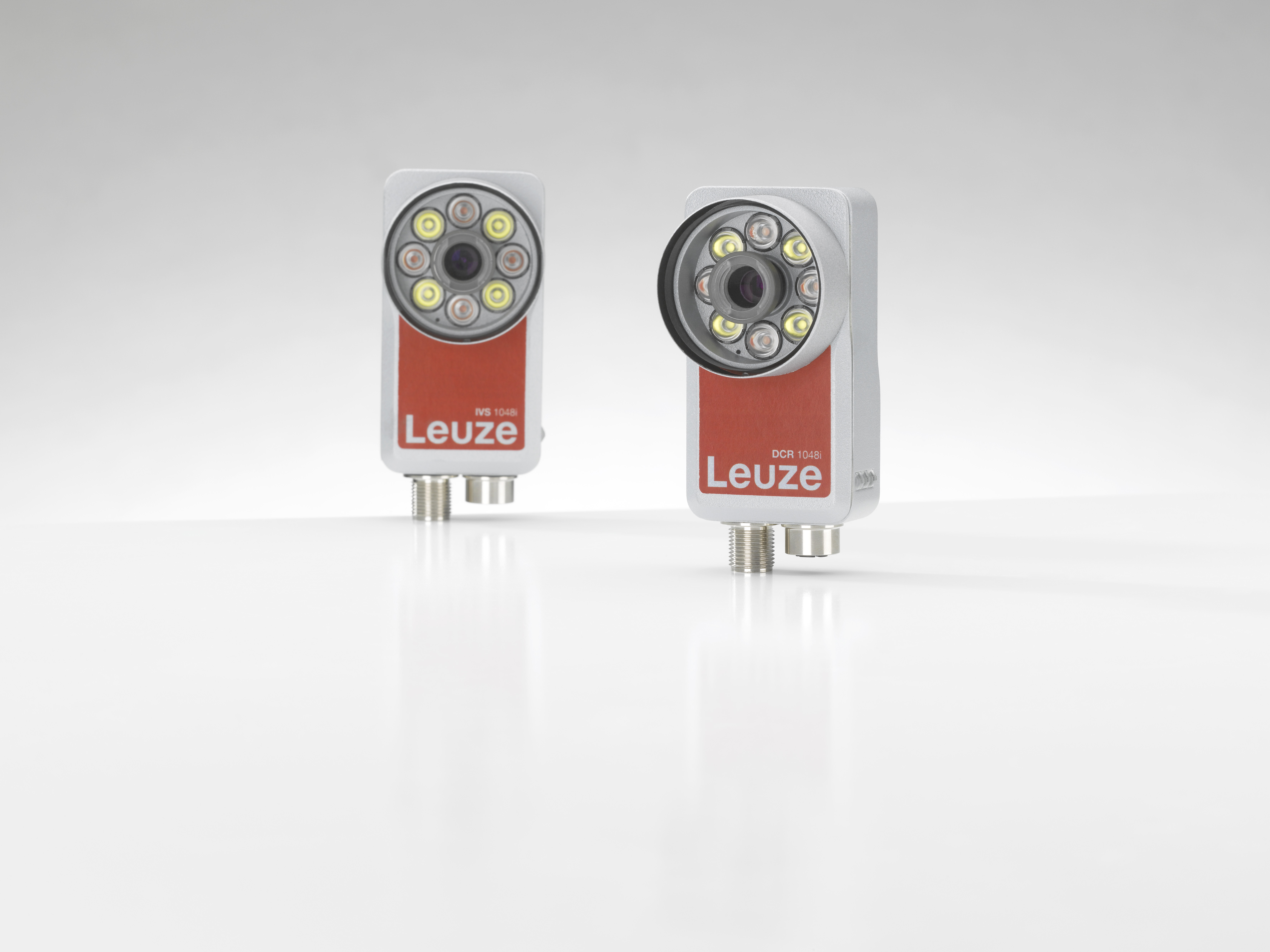 Doppelt fokussiert, Leuze electronic GmbH + Co. KG, Story - PresseBox