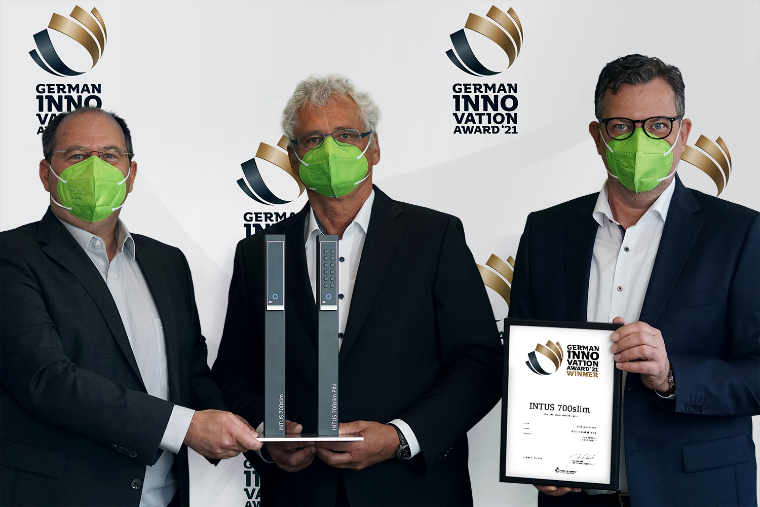 PCS gewinnt German Innovation Award für den Zutrittsleser INTUS 700slim ...