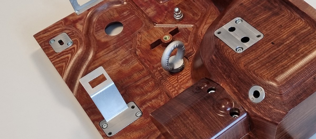 „Delignit®-Kunstharzpressholz (Festholz®/Panzerholz®) – vielseitig ...