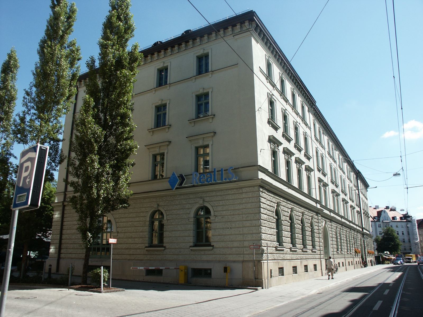 Real I.S. AG stellt um auf RELion - In Time - In Budget, mse RELion ...