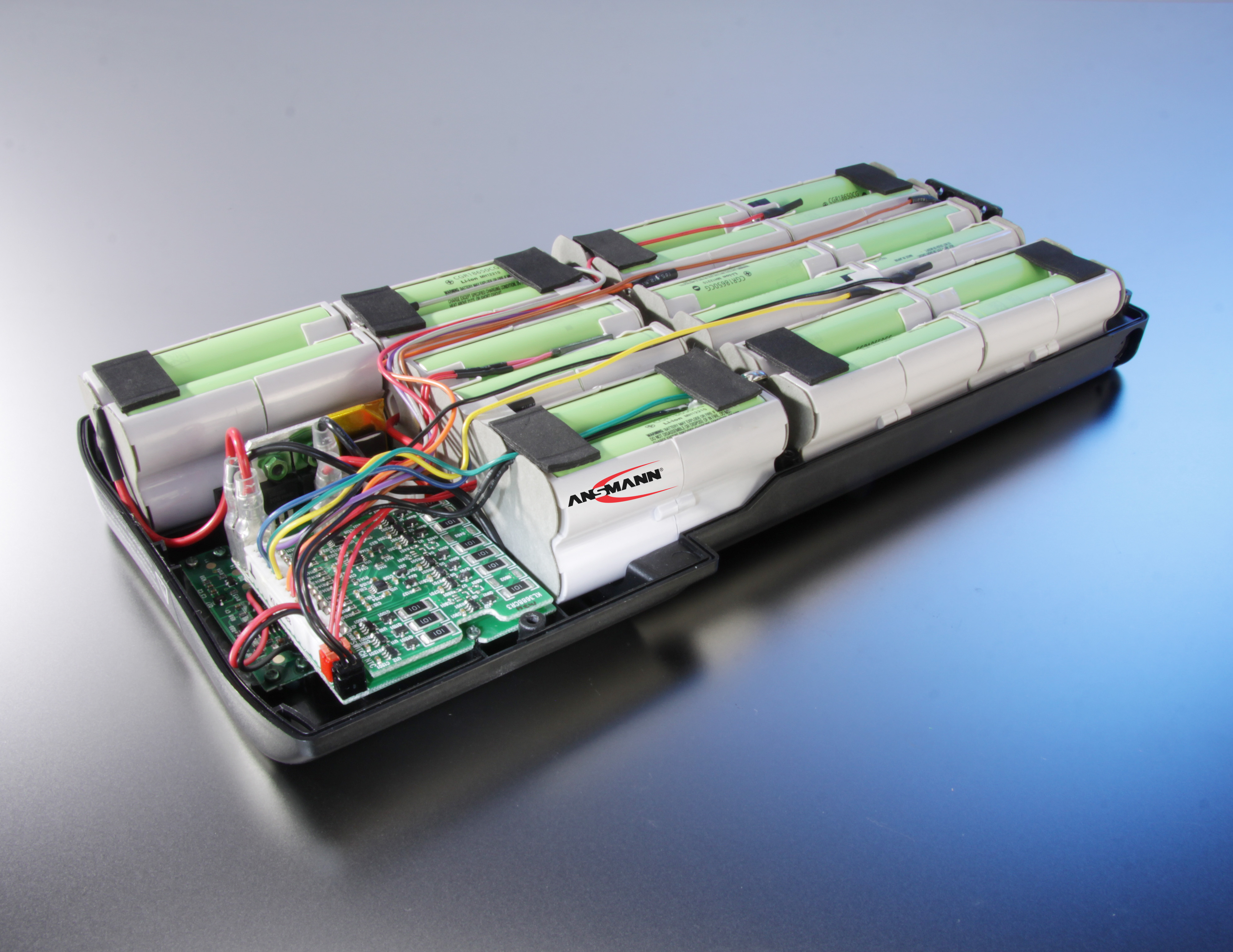 Neuheiten für die Elektronica 2010: Individuelle Akkupacks von ANSMANN ...