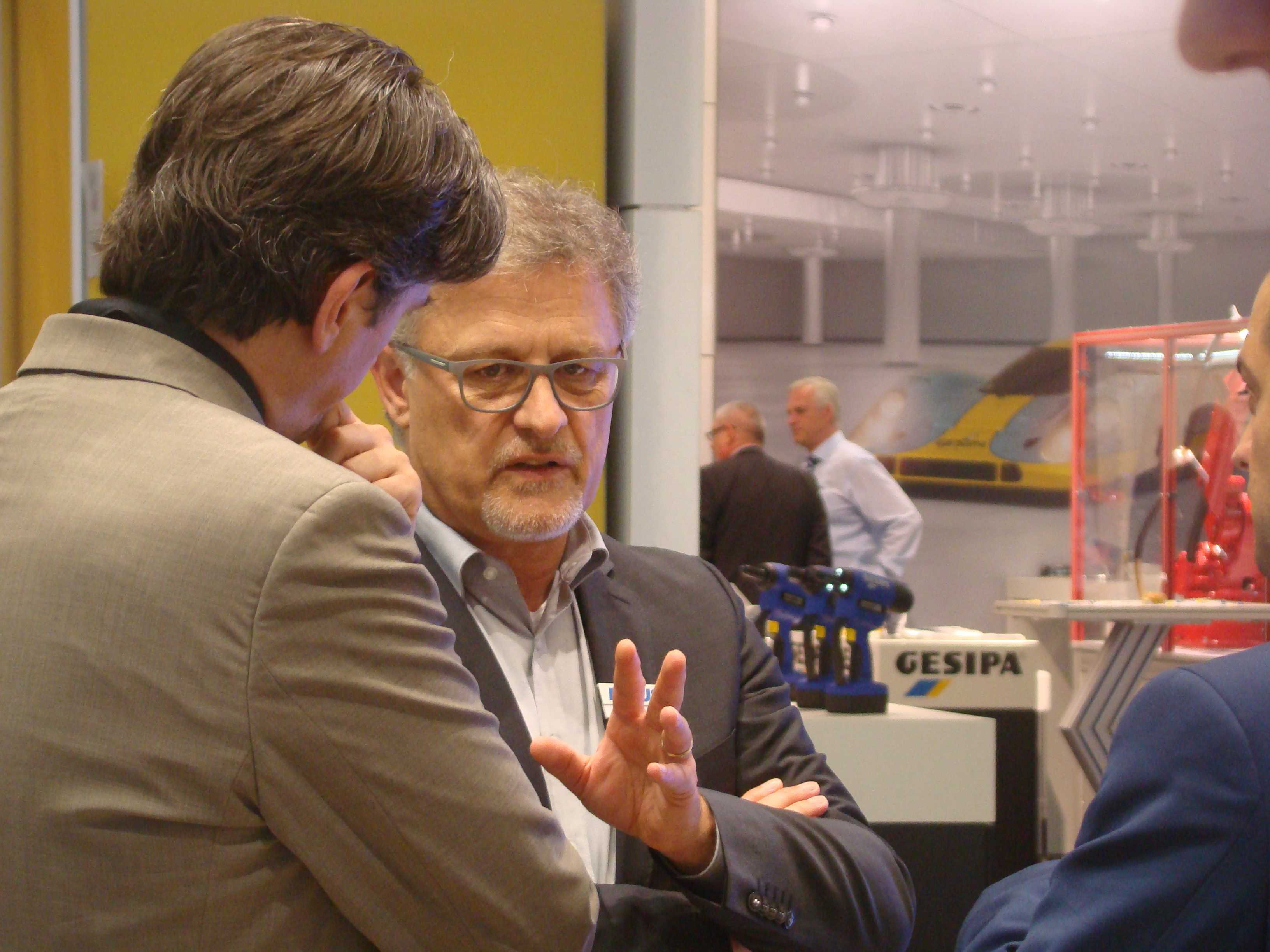 Technologie am Puls der Zeit - BIBUS - 'Eine 360 Grad runde Sache ...