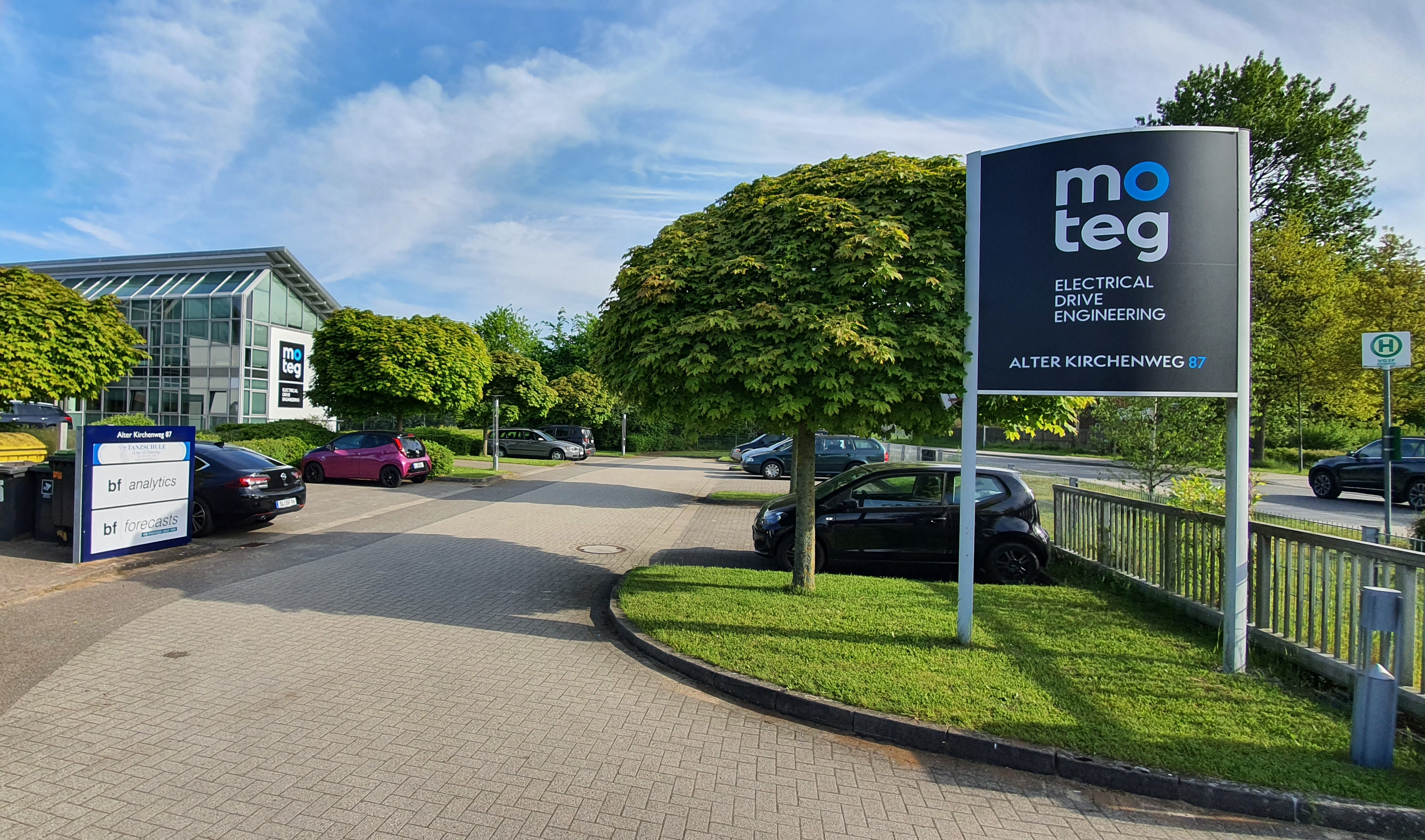 On track for growth with E-mobility - MOTEG GmbH opens a new production ...