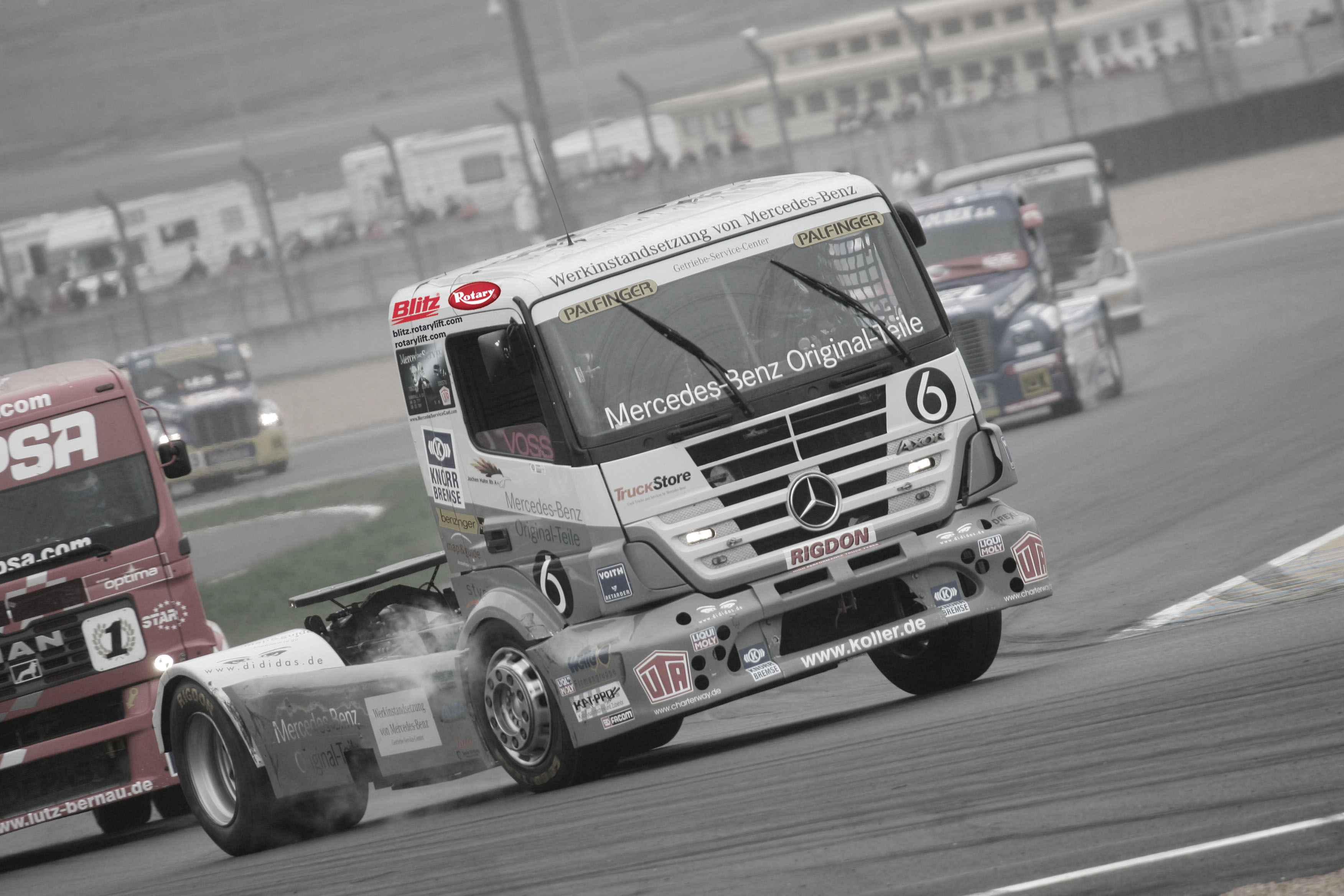BlitzRotary unterstützt Team Hahn Racing in der FIA European Truck ...
