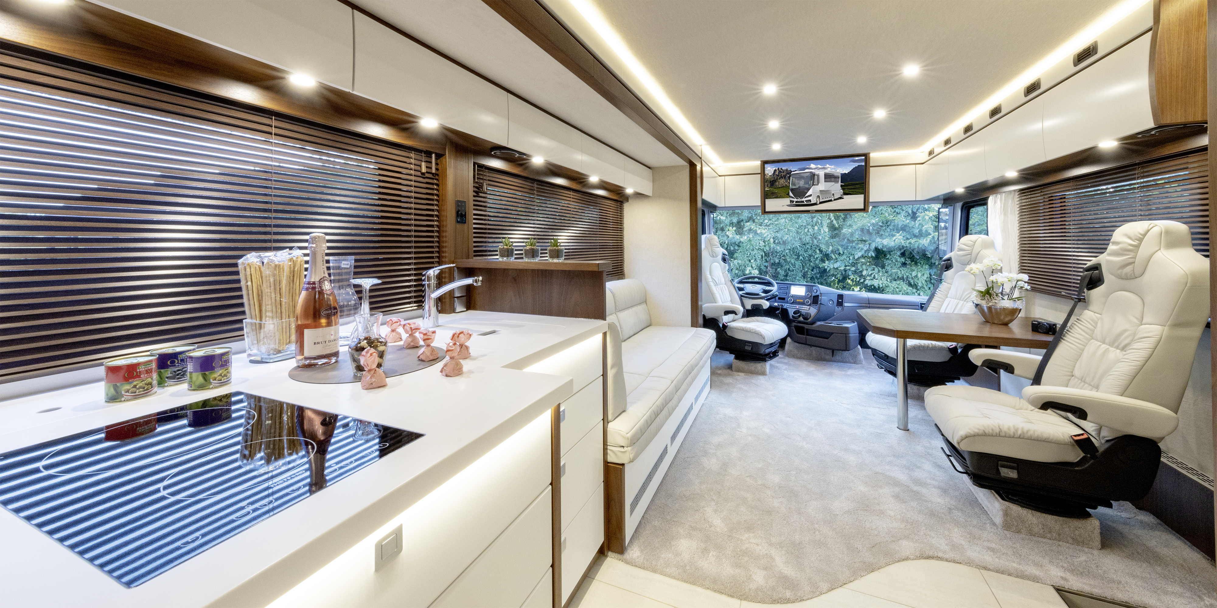 Reisemobil VARIO Perfect 1000 auf MB Actros 1835 LL, VARIOmobil ...