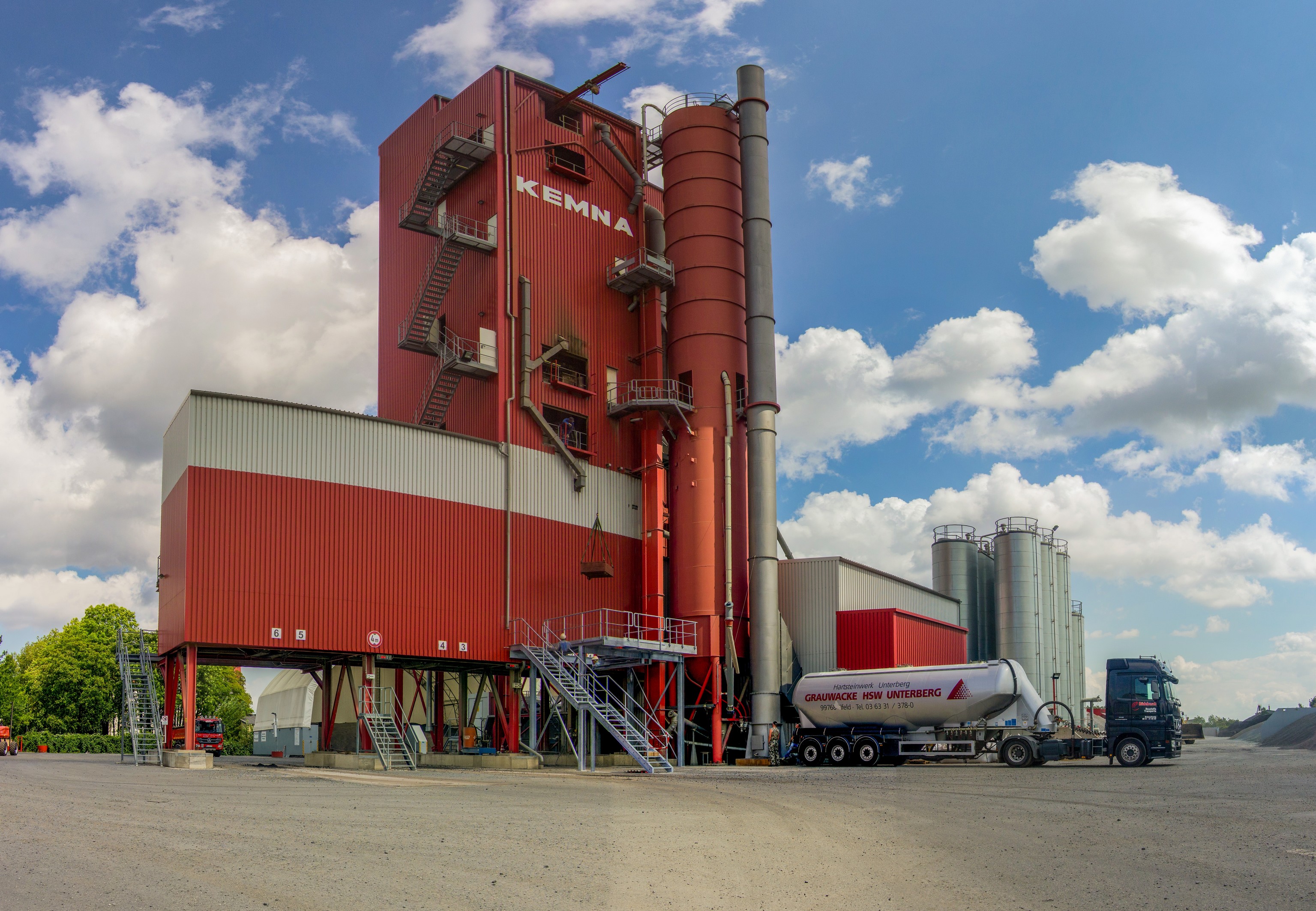 Belastbare Lösung für Wartung und Transport, Böcker Maschinenwerke GmbH, Story - PresseBox