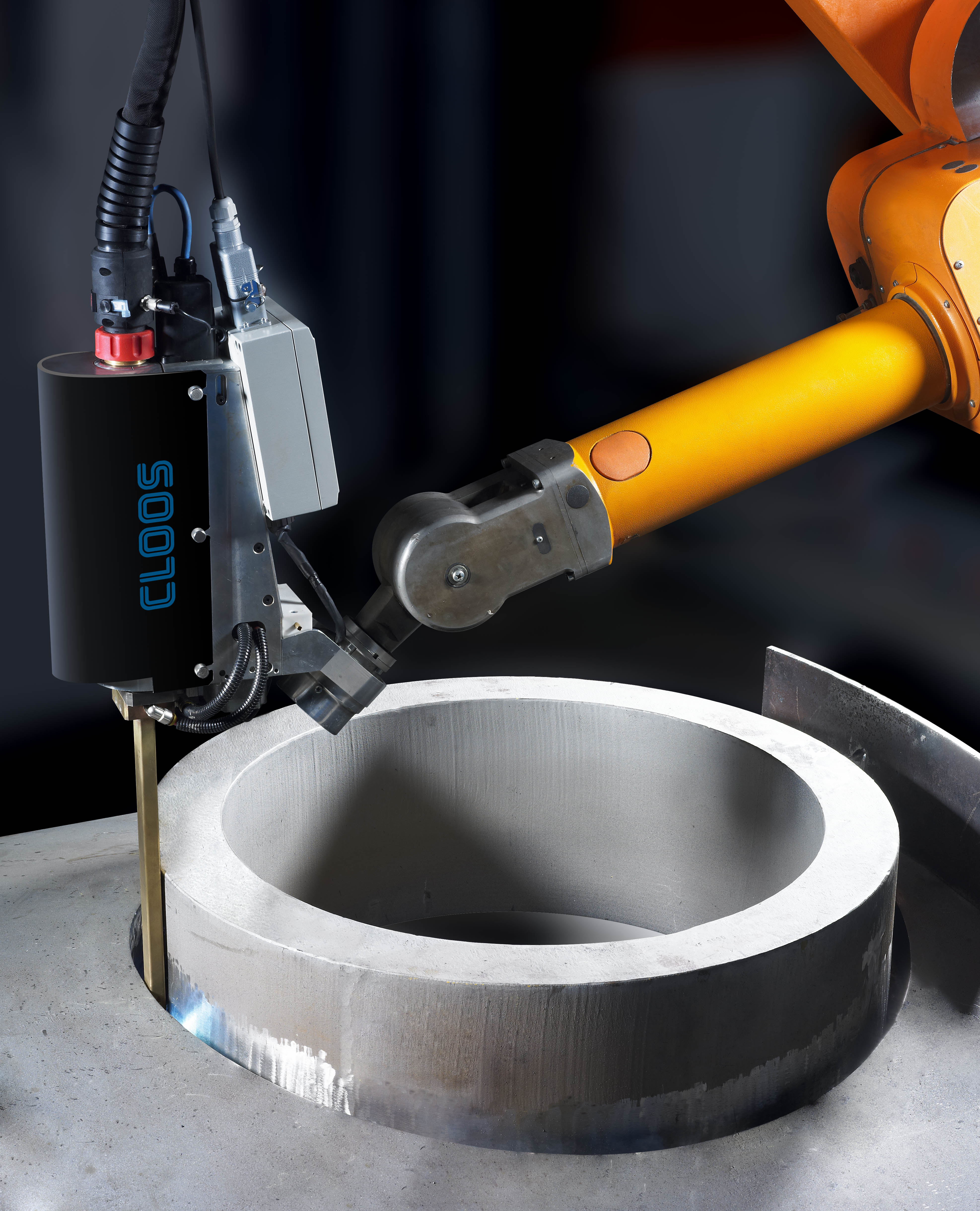 Schlüsselfertige Systemlösungen in der Robotik, Carl Cloos ...