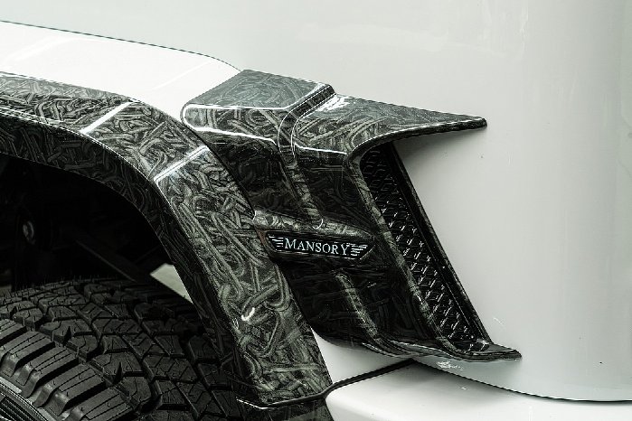 MANSORY presents the ultimate off-roader: « MANSORY Gronos 6x6 ...
